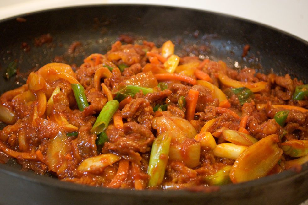 Jeyuk Bokkeum - Mattzip